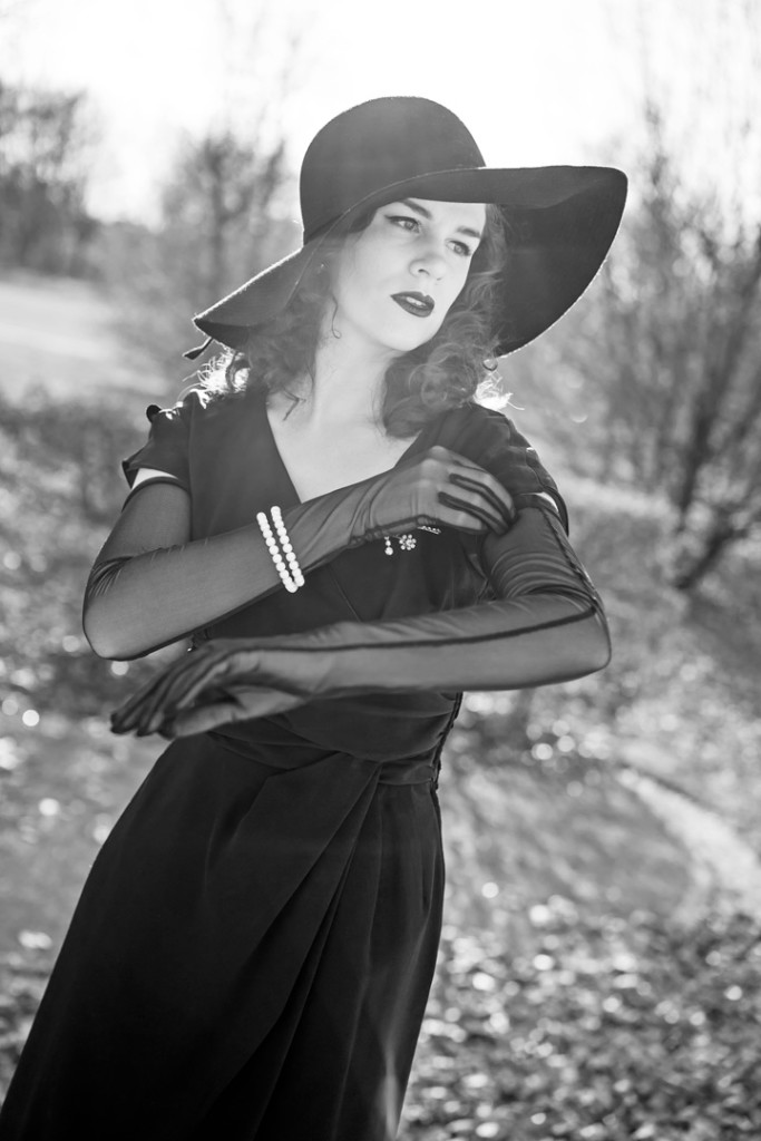 Für die Ewigkeit: Ein schwarzes Vintage-Kleid aus den 40ern