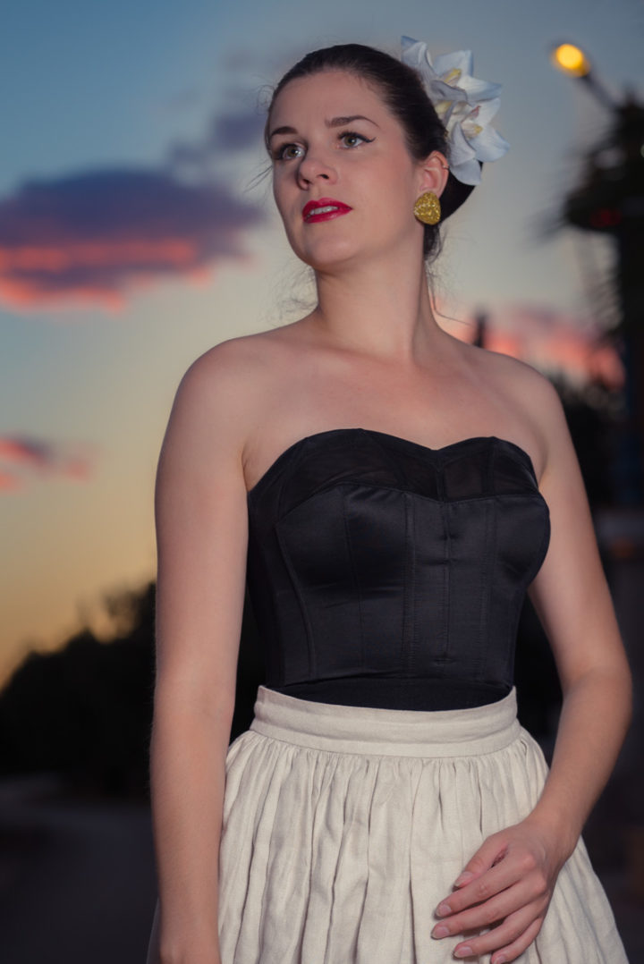 Perfekt in Form mit dem Strapless Longline Bra von Secrets in Lace