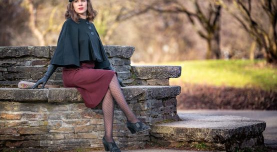 Nylons, Strapse, Strümpfe, Naht und mehr - das Strumpf-ABC