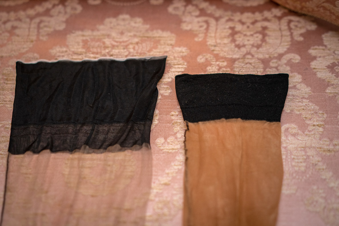 The ultimate Fully Fashioned Nylon Stockings Size-Guide